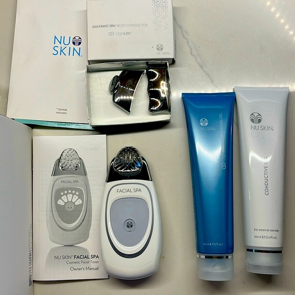 Nu skin | Skincare | Nu Skin Facial And Body Spa Set With Conductive ...